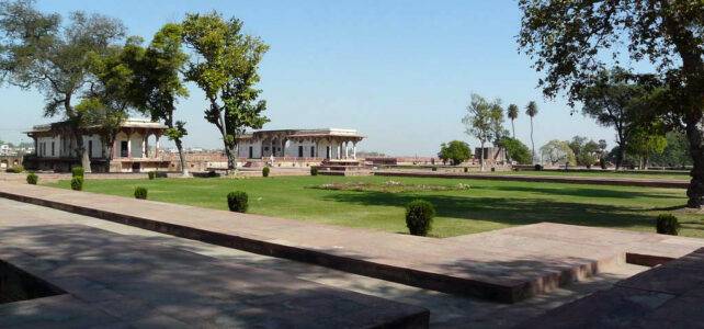 Ram Bagh Agra (Bagh-I-Gul Afshan) Timings and History